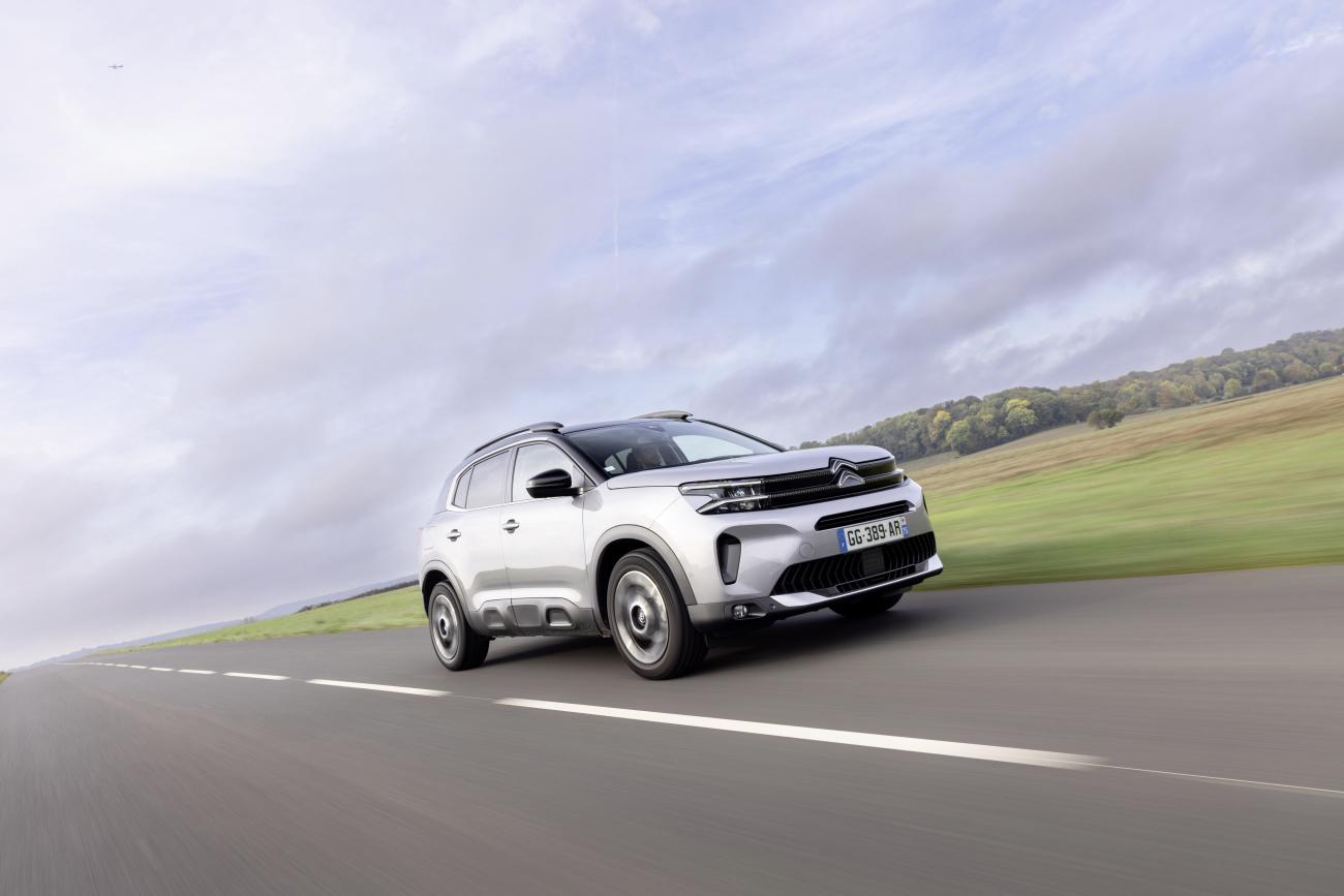Essai comparatif. Le Renault Austral défie le Citroën C5 Aircross