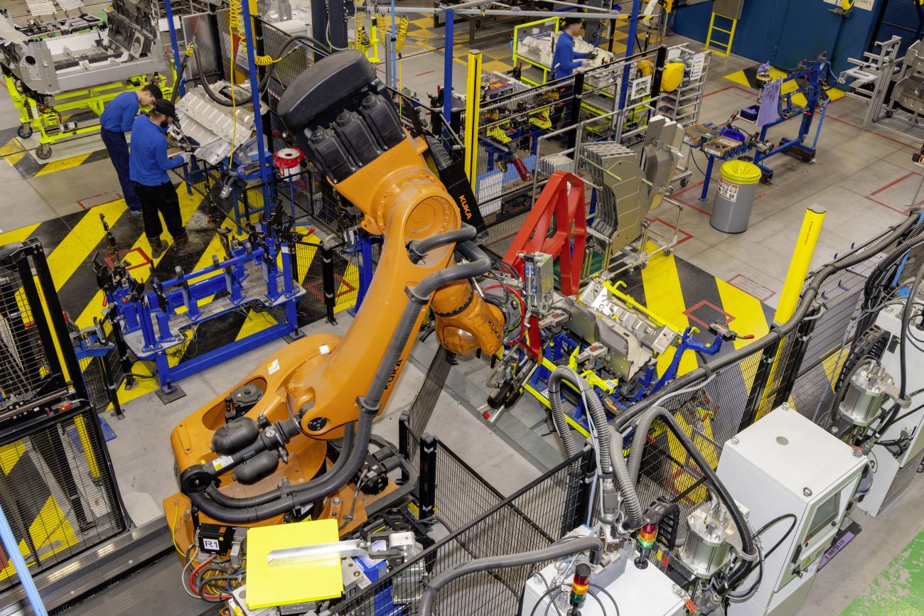 Photo 12 - robots usine alpine - Dans les coulisses de l’usine Alpine ...