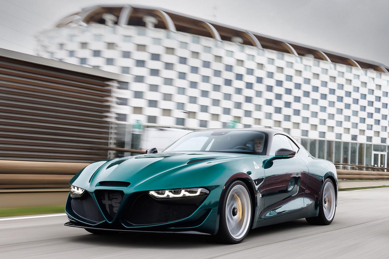 Alfa Romeo Giulia SWB Zagato (2022). Un exclusif coupé biturbo d ...