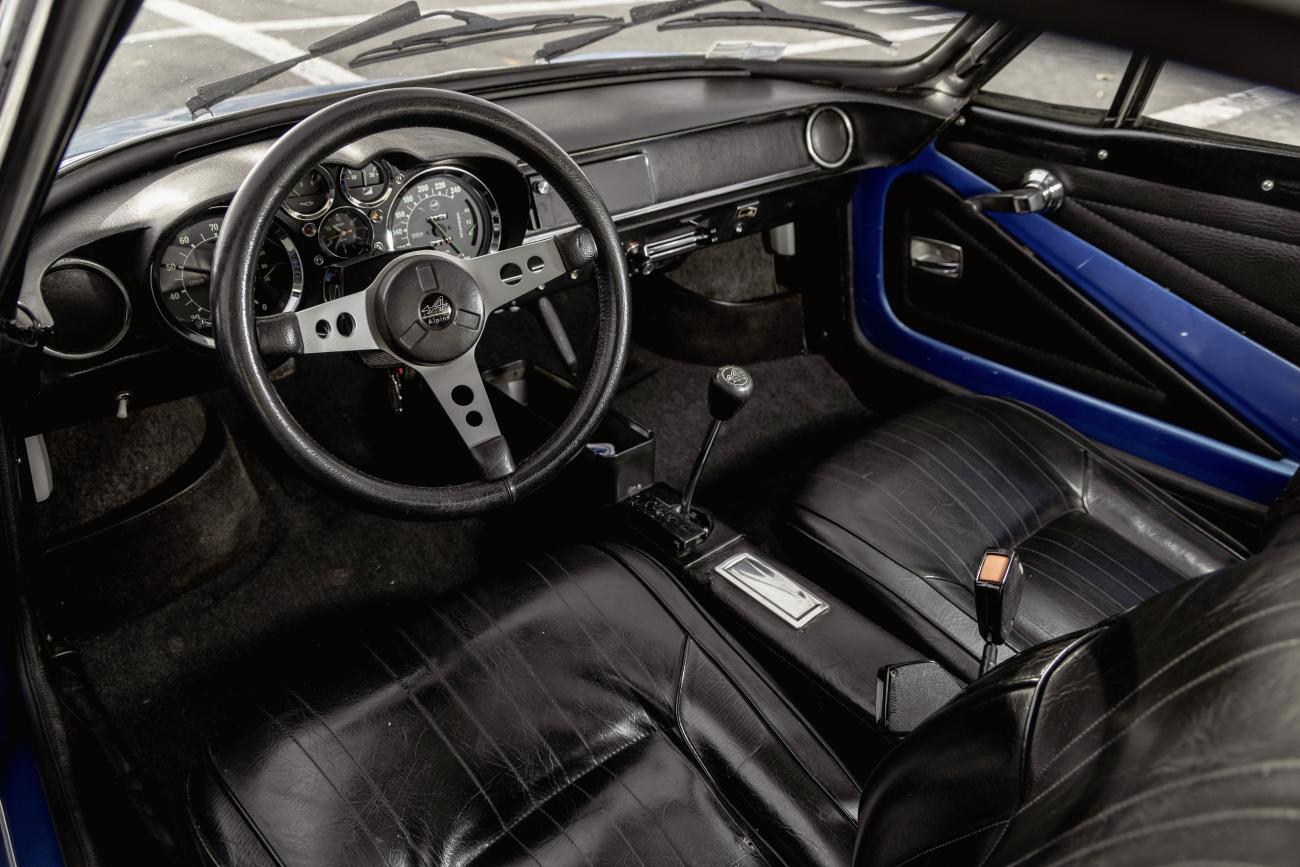 Diaporama et photos - Essai rétro Alpine A110 Berlinette. La libellule ...