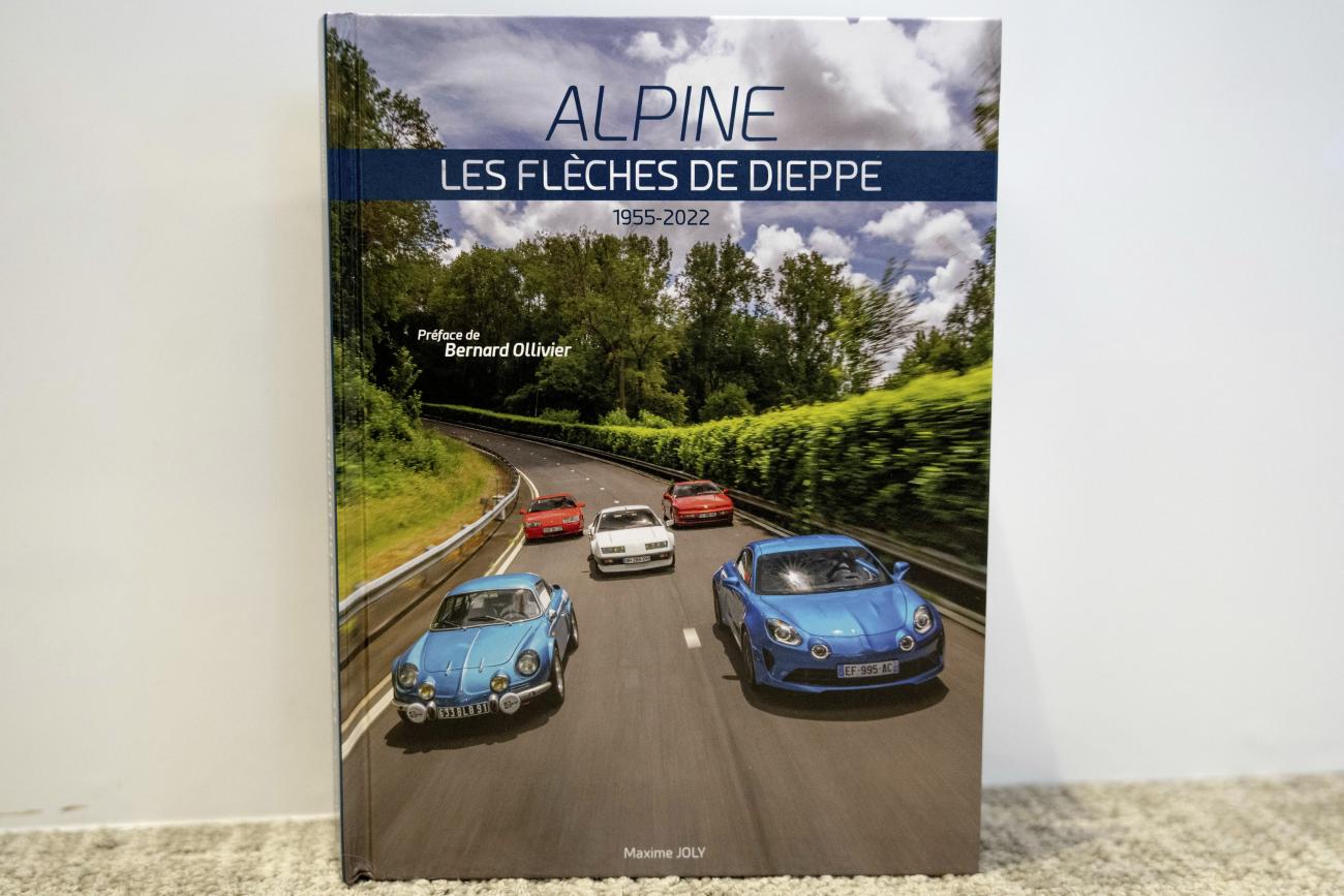 Photo 24 - Essai rétro Alpine A110 Berlinette. La libellule fête ses 60 ...