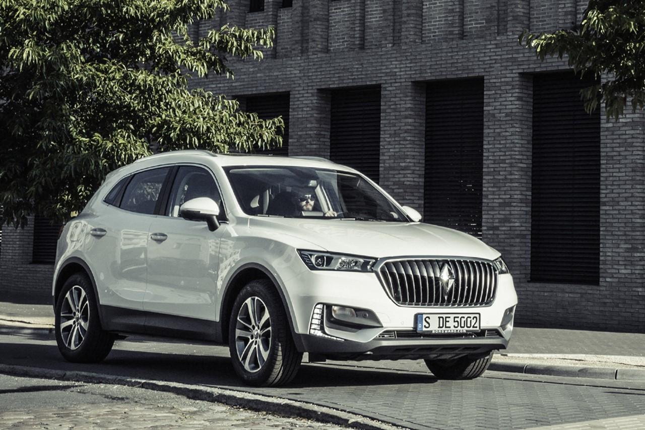 Photo 4 - ...ainsi que le BX5, deux SUV. - Borgward. Le constructeur sino-allemand (re)met la ...