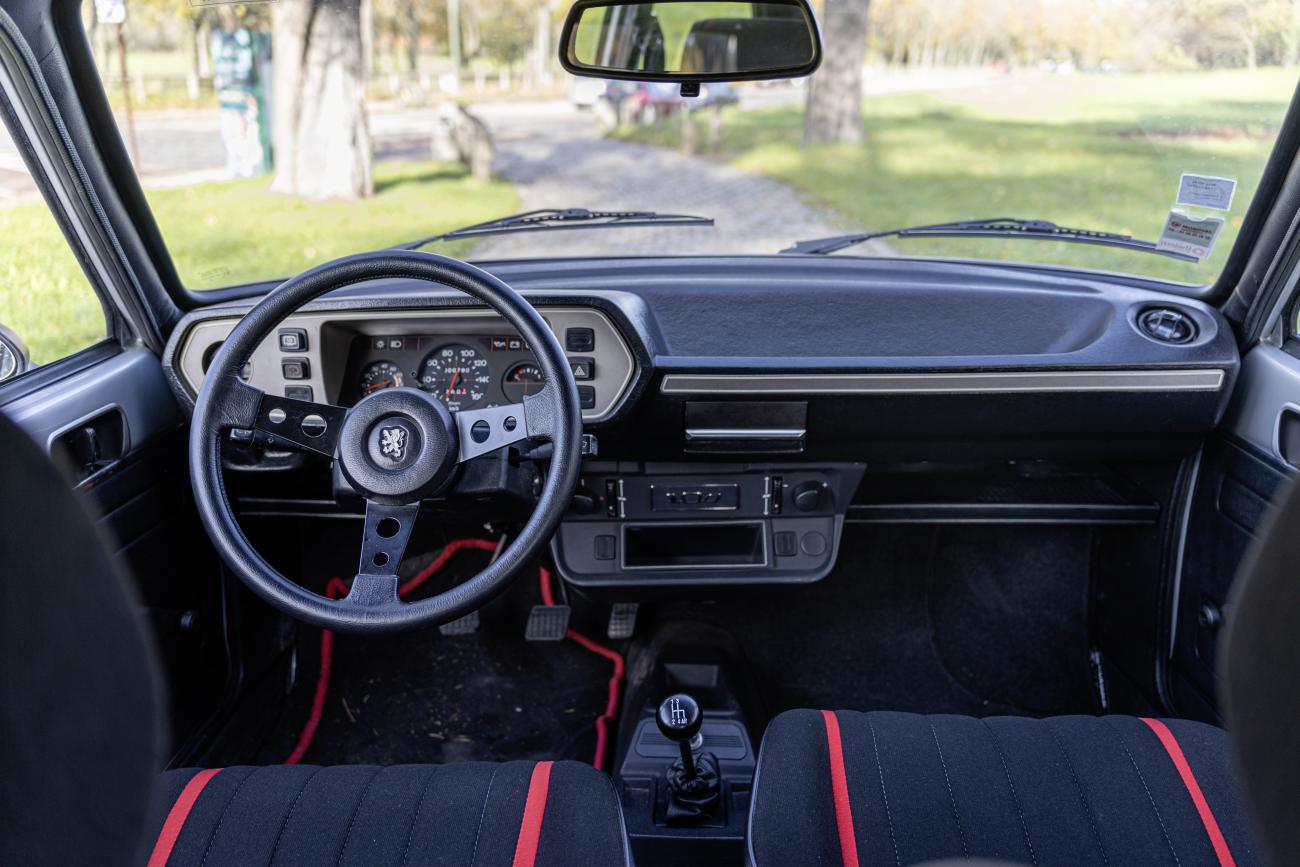 Diaporama et photos - La Peugeot 104 ZS avec 800 km au compteur n'a pas ...