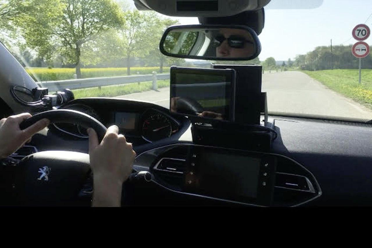 Photo 5 - Voitures-radars 3 350 flashs par appareil en 2021 - Radars ...