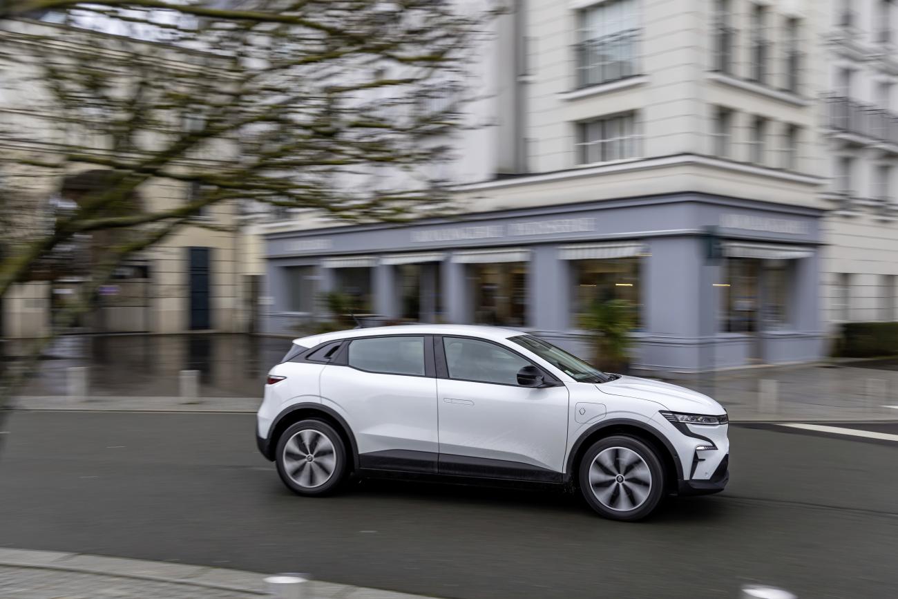 Photo 6 - Essai Renault Mégane E-Tech Evolution ER : l'électrique à ...