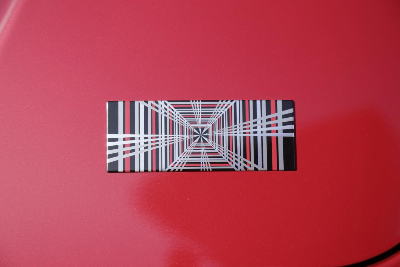 Photo 10 - Tesla Model S Plaid logo - Essai Tesla Model S Plaid : notre ...