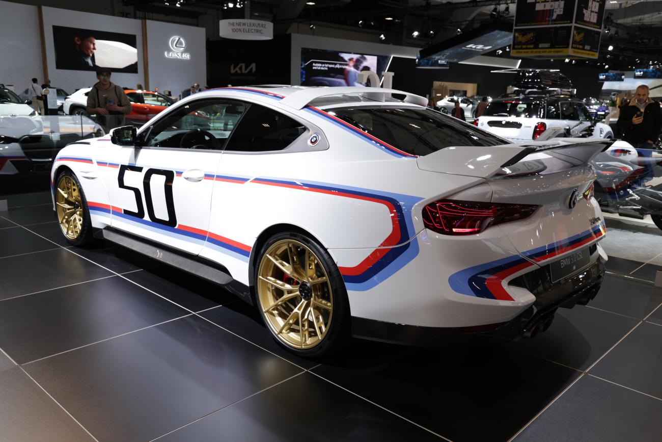 Photo 12 - La BMW 3.0 CSL reprend la même base que la M4. Elle adopte ...