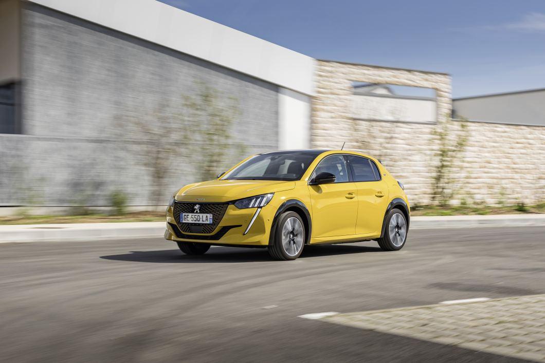 Photo 10 - N° 8 - Peugeot e-208 : 46 616 unités (+ 10 %) - Le top 20 ...