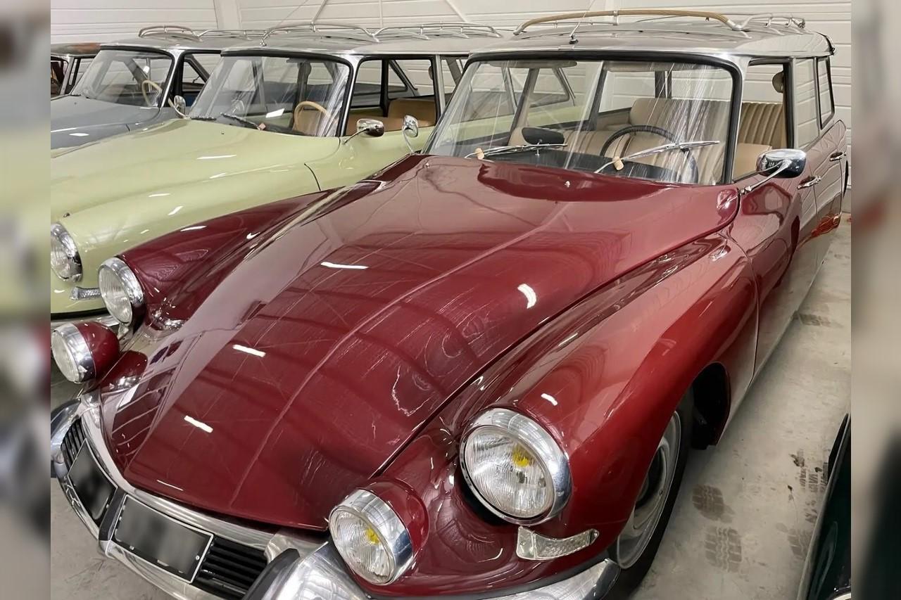Une Citroën ID Break (1967) restaurée à la vente en France