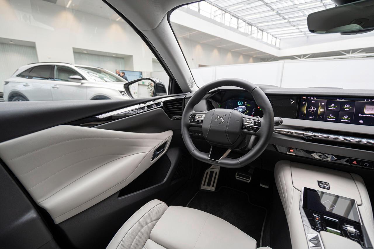 DS4 (2023). Prix, gamme et équipements de la compacte