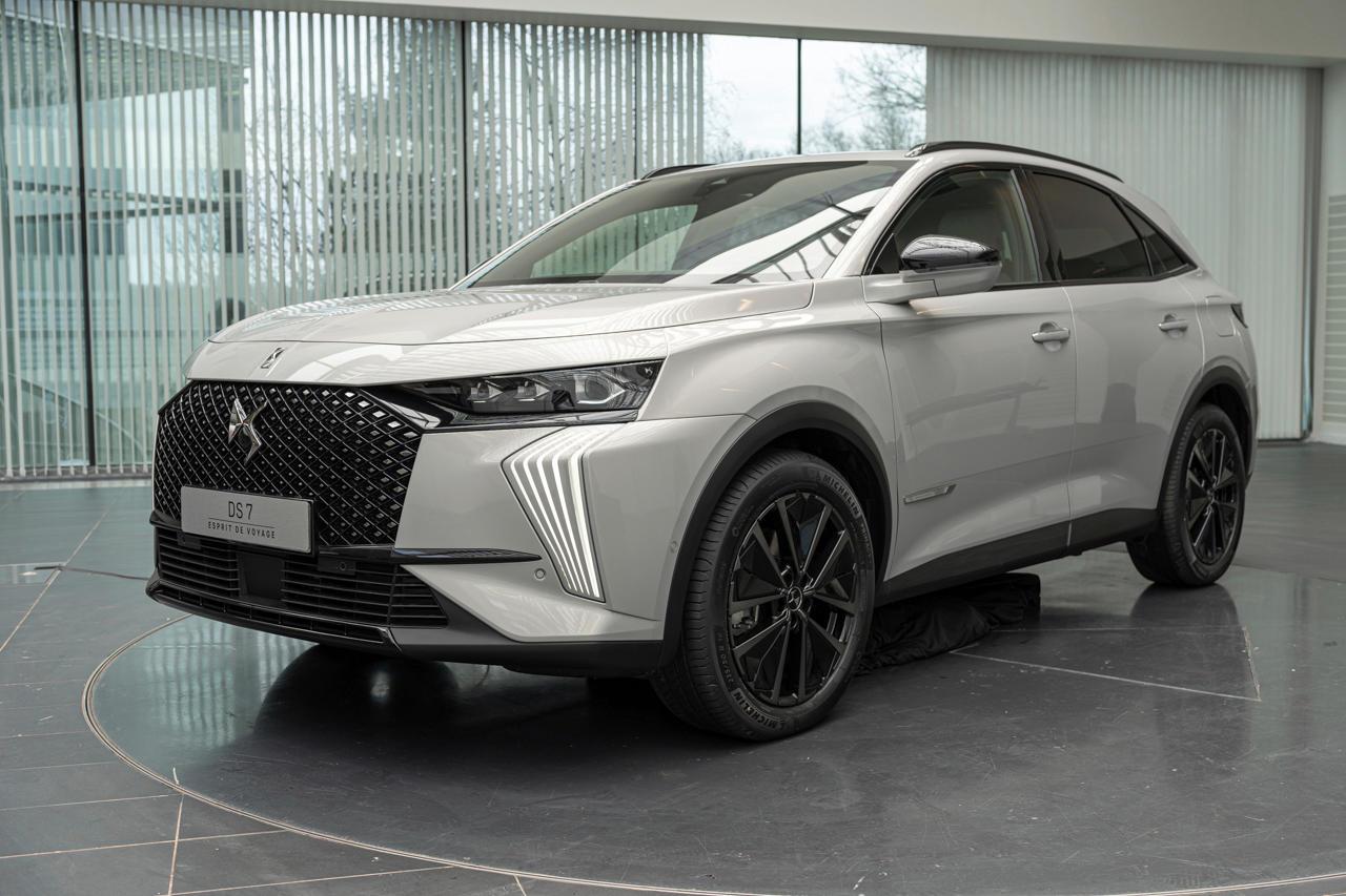 DS 7 (2023). Prix, gamme et équipements du SUV premium français