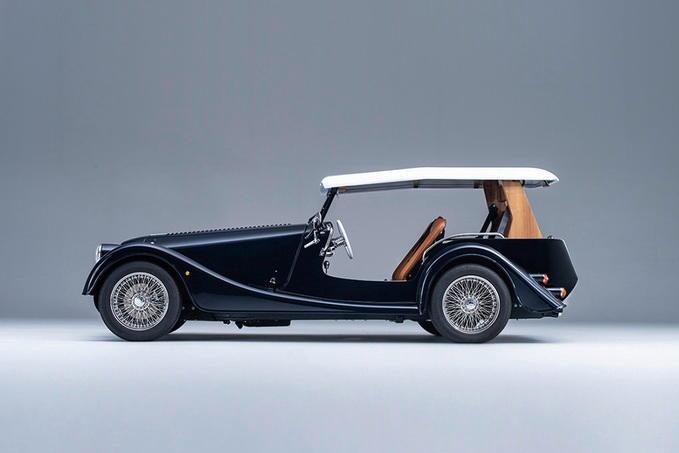 Photo 4 - La Morgan Plus 4 Spiaggina est elle aussi dénuée de vitres et ...