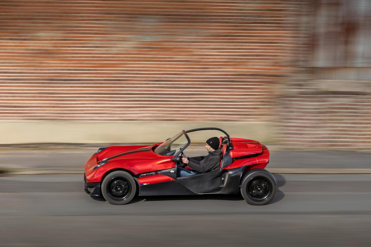 Essai Secma F16 Turbo GT. Le roadster « bio », local et authentique