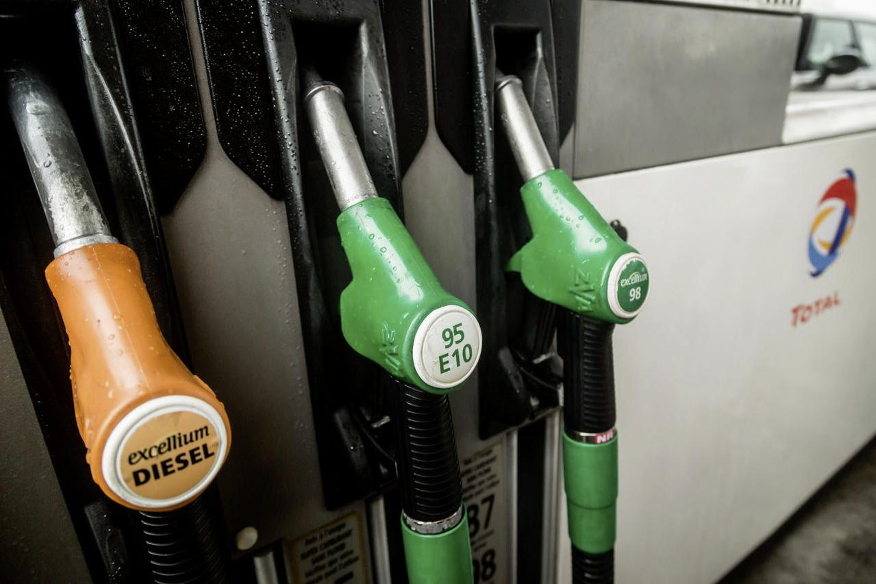 Carburants. Total étend le plafonnement à 1,99 €/l aux SP98 et gazole ...