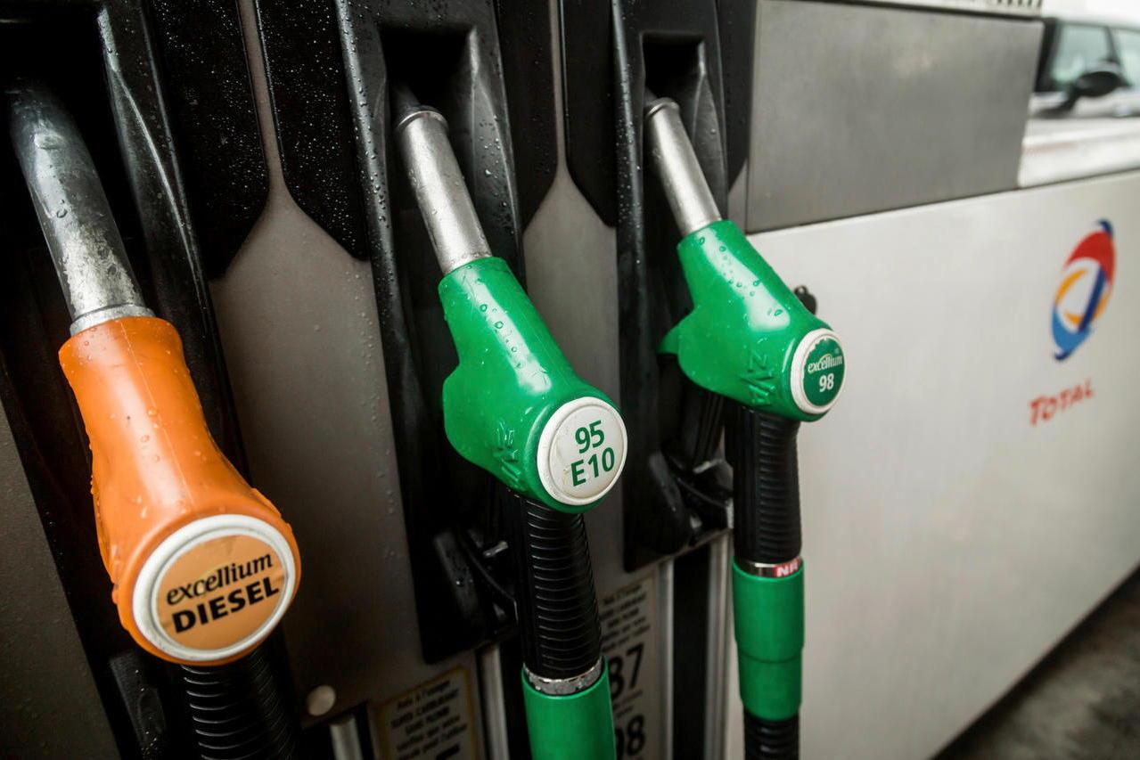 Carburants. Total étend le plafonnement à 1,99 €/l aux SP98 et gazole ...
