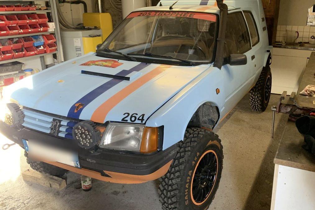 Peugeot 205. Un exemplaire unique préparé pour le rallye-raid