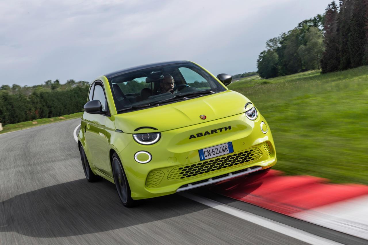 Essai Abarth 500e : que vaut la première Abarth électrique