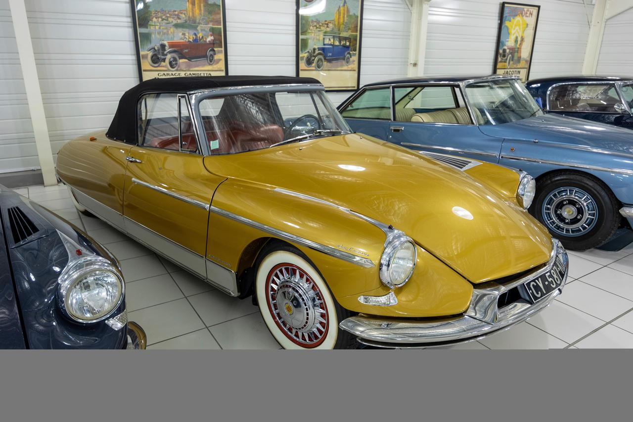 Photo 9 - Citroën DS Cabriolet "Le Caddy" par Chapron - Un homme, une ...