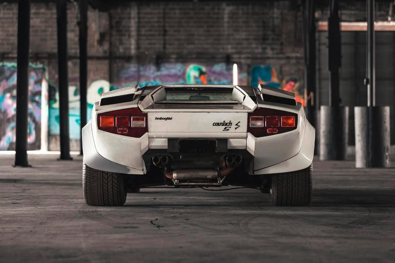 Diaporama et photos - Cette Lamborghini Countach LP500 S de 1982 à ...