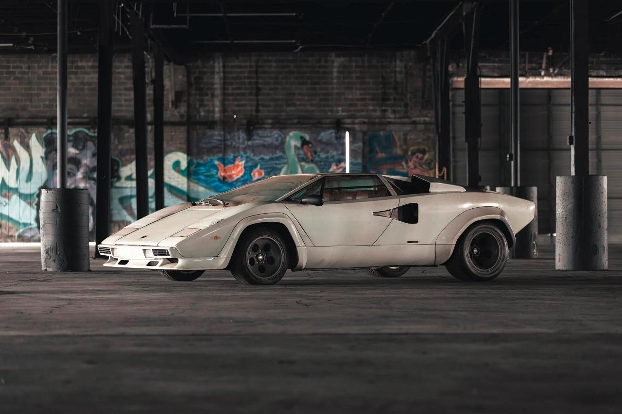 Diaporama et photos - Cette Lamborghini Countach LP500 S de 1982 à ...