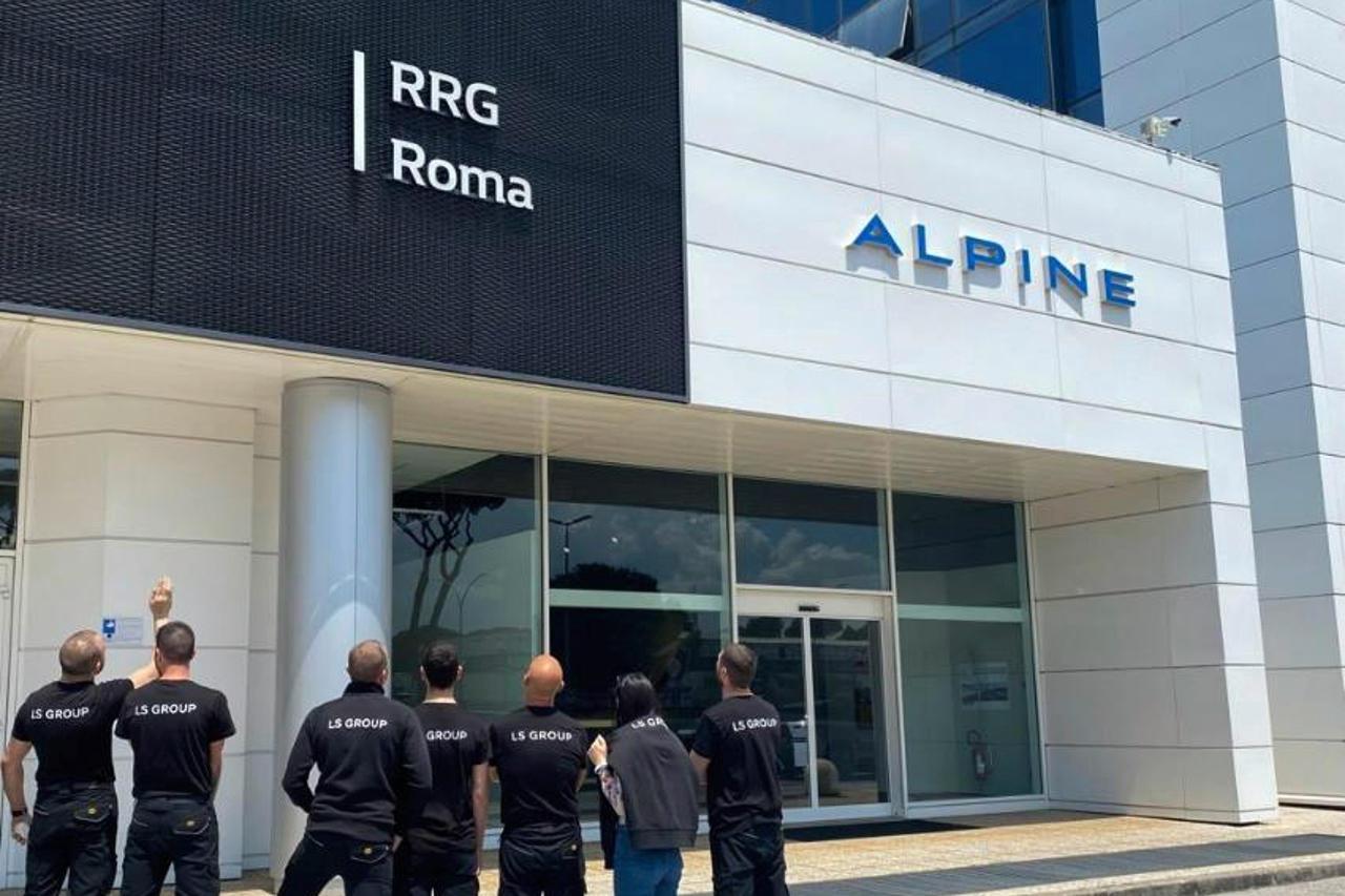 Photo 3 - ls group rrg rome - Edouard Schumacher (LS Group) : « Donner leur chance aux jeunes ...