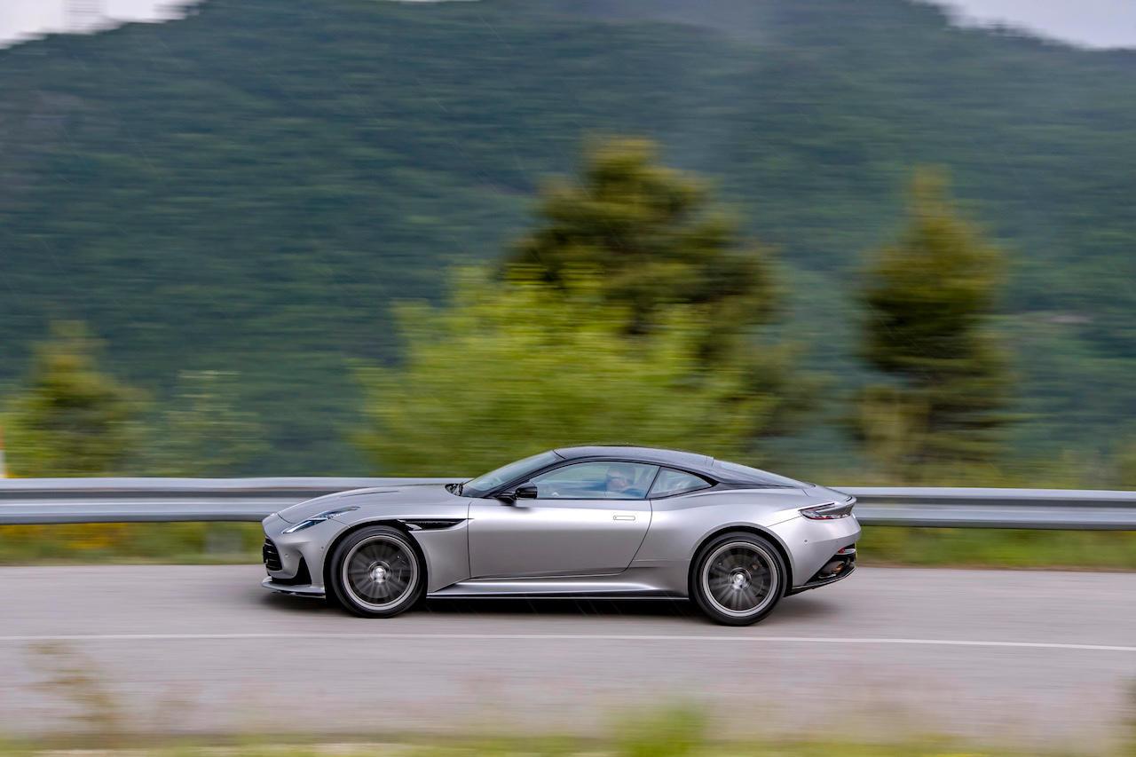 Photo 4 - Aston Martin DB12 - Essai Aston Martin DB12 : la GT du renouveau