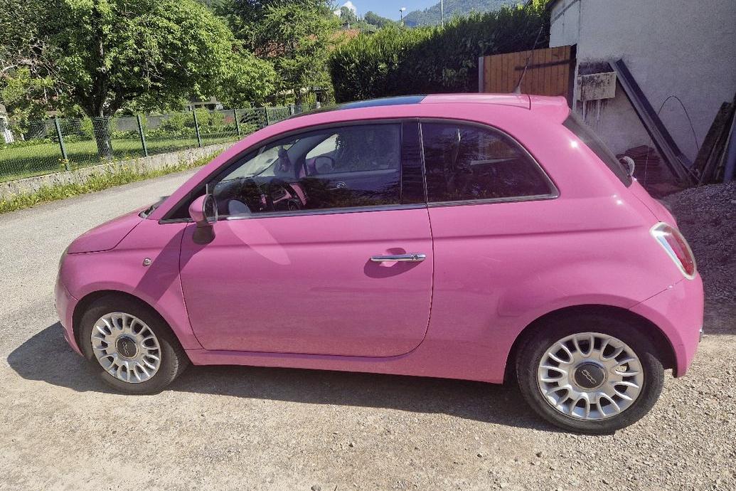 Fiat 500 So Pink. La série limitée aux couleurs de Barbie en vente sur ...