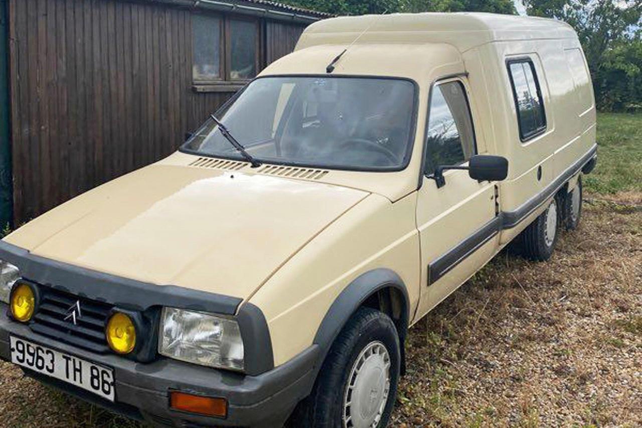 Photo 3 - Ce Citroën C15.6 est un exemplaire de décembre 1992 à vendre 20 000 €. Un prix élevé ...