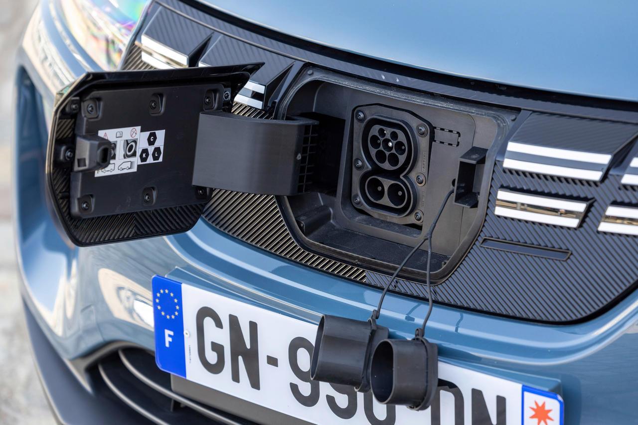 Diaporama et photos - Essai comparatif : la Leapmotor T03 défie la ...