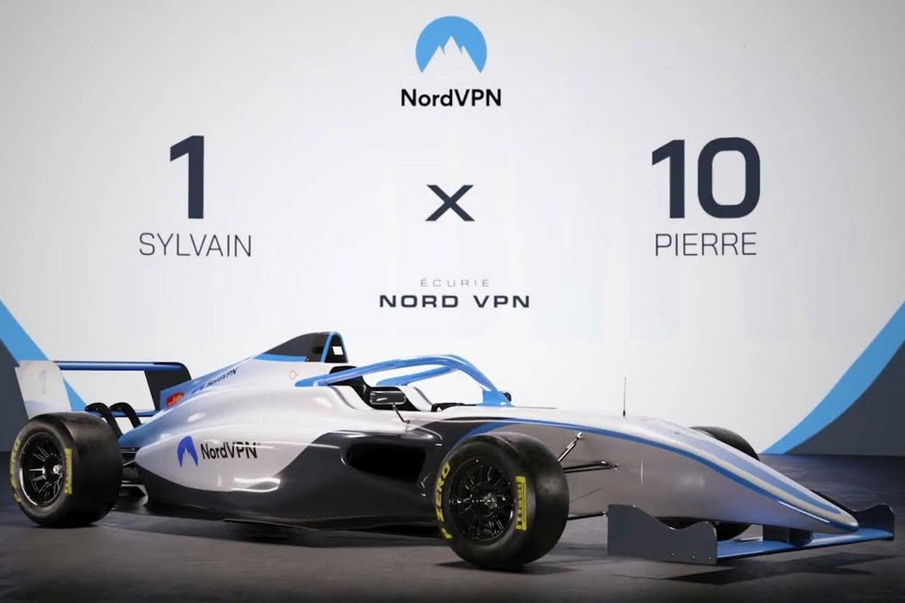 Photo 25 - Ils prendront place à bord de leur F4 aux couleurs de Nord ...