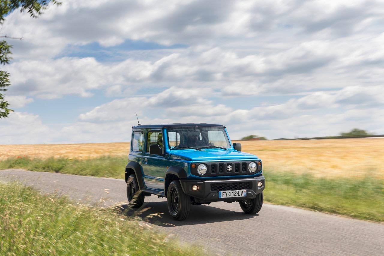 Photo 18 - Le Suzuki Jimny est le seul petit 4x4 du marché. - Voitures ...