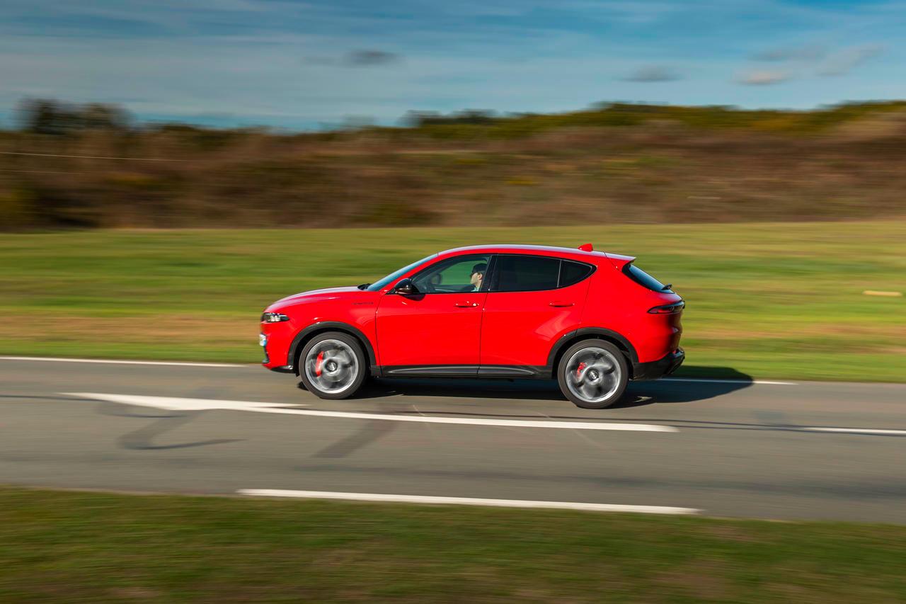 Diaporama et photos - Essai Alfa Romeo Tonale 1.5 Hybrid 130 : que vaut ...