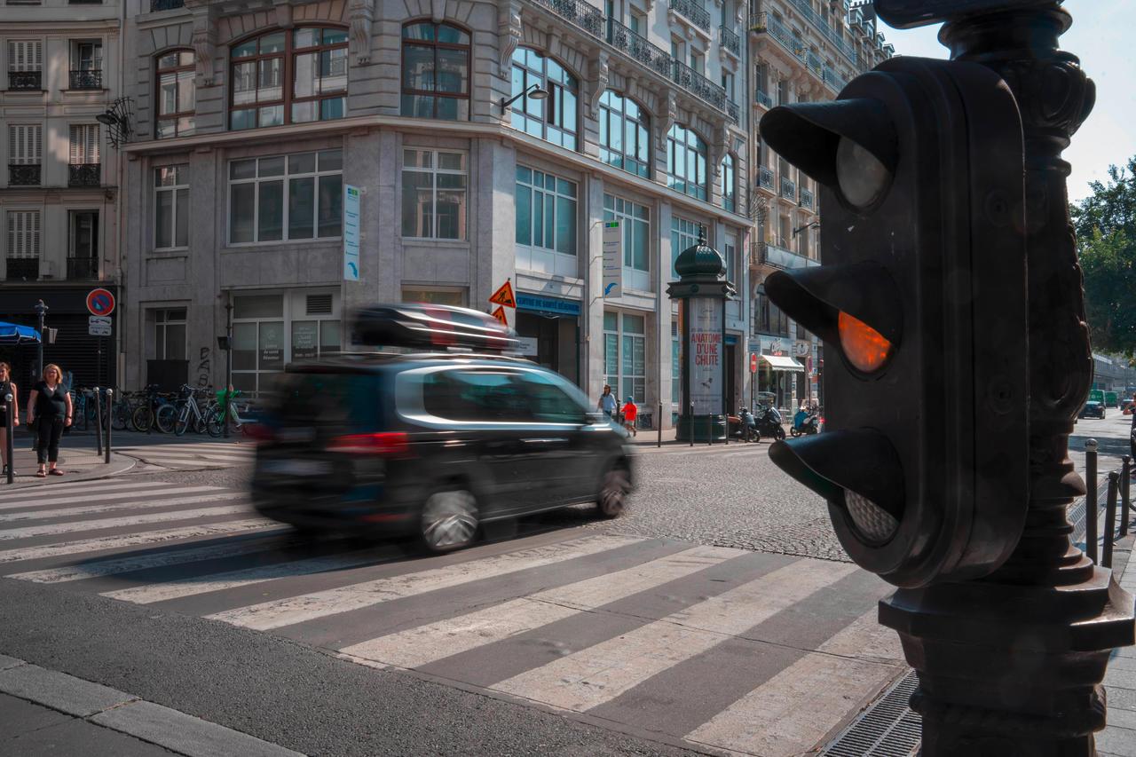 Diaporama et photos - Peut-on vraiment passer au feu orange ? | L'Argus