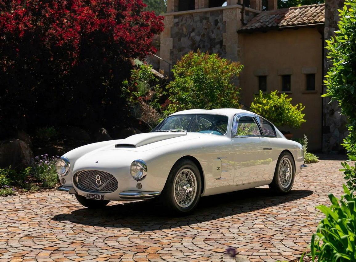Photo 5 - N°27 - Fiat 8V Berlinetta Zagato de 1953. Proposée par RM ...