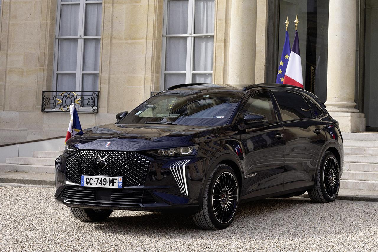Photo 5 - Le DS7 Elysée est le nouveau véhicule présidentiel. Le SUV a été blindé et rallongé ...