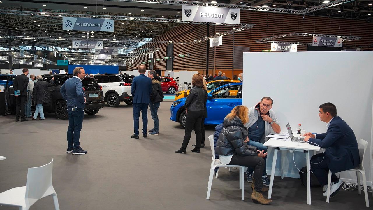 Photo 2 - Salon Lyon distributeur concession - Salon de Lyon 2023. Dix ...