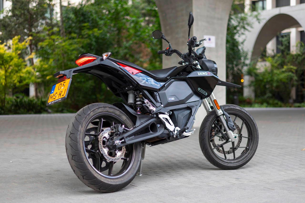 Photo 9 - Zero Motorcycles FXE - Essai Zero FXE 11 kW. La petite moto ...