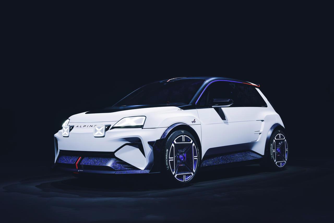Alpine A290 (2024). La citadine sportive électrique en montre déjà plus