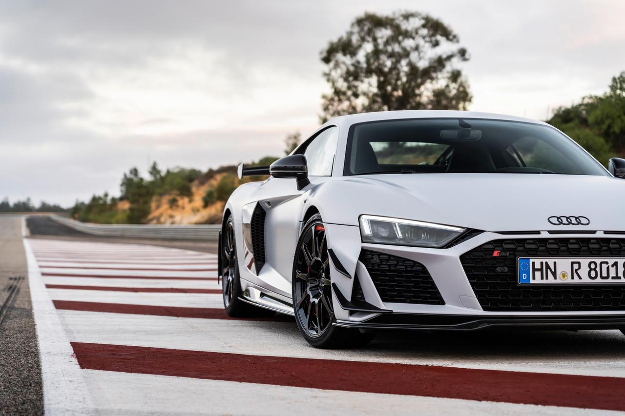 Photo 9 - Audi R8 RWD GT phares - Essai Audi R8 V10 GT RWD. Le meilleur ...