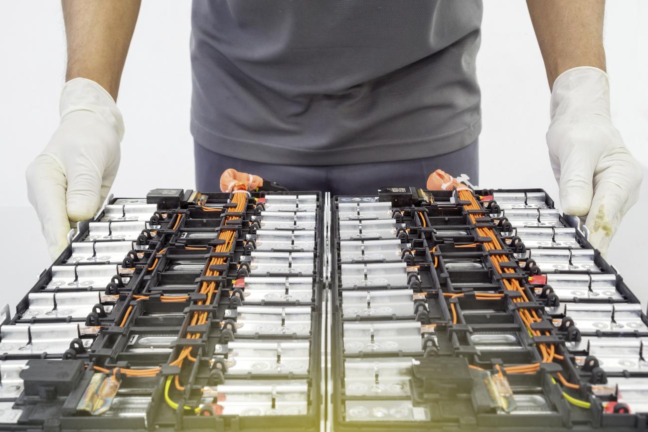 Voiture électrique. Le prix des cellules lithium-ion pour batteries au ...