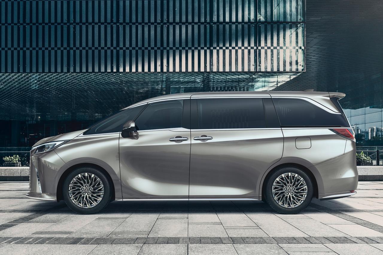 Lexus LM (2023). Les tarifs du monospace hybride de luxe en France