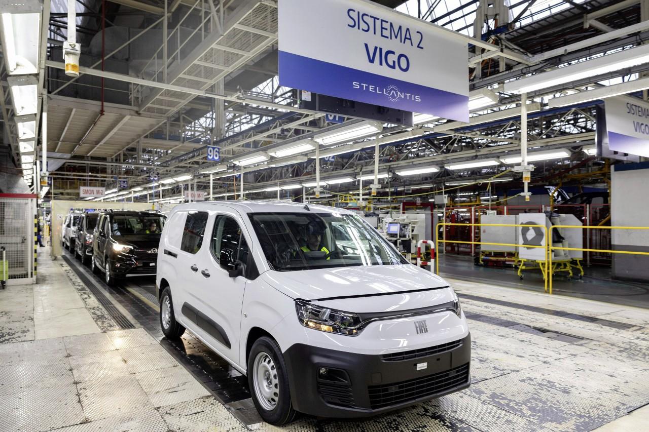 Utilitaires légers. Stellantis accélère la production dans son usine de ...