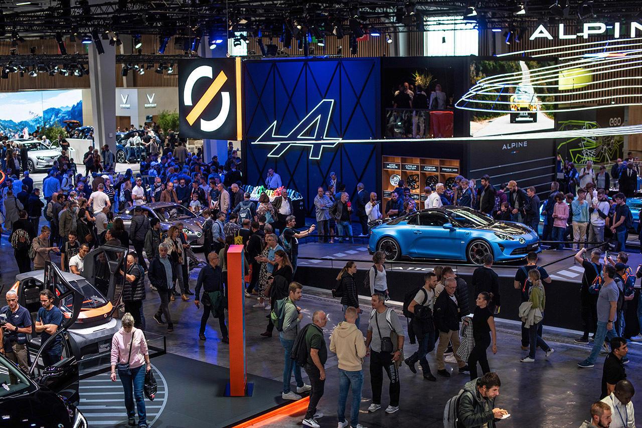 Photo 2 - stand alpine mondial paris 2022 - Mondial de Paris 2024. Les ...