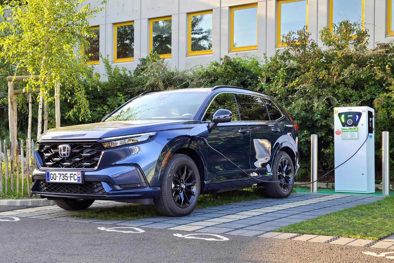 Diaporama et photos - Essai Honda CR-V e:PHEV (2023). Un hybride rechargeable sobre… sauf à l ...