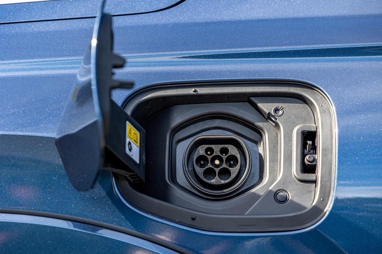 Photo 11 - Prix, fiche technique, essai : retrouvez notre avis sur le nouveau Honda CR-V hybride ...