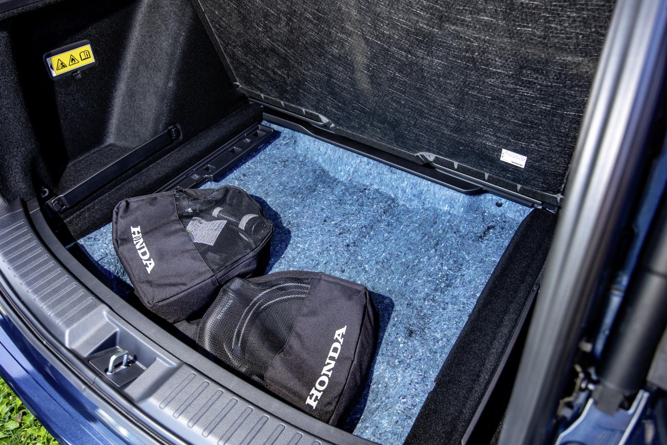 Photo 28 - Prix, fiche technique, essai : retrouvez notre avis sur le nouveau Honda CR-V hybride ...