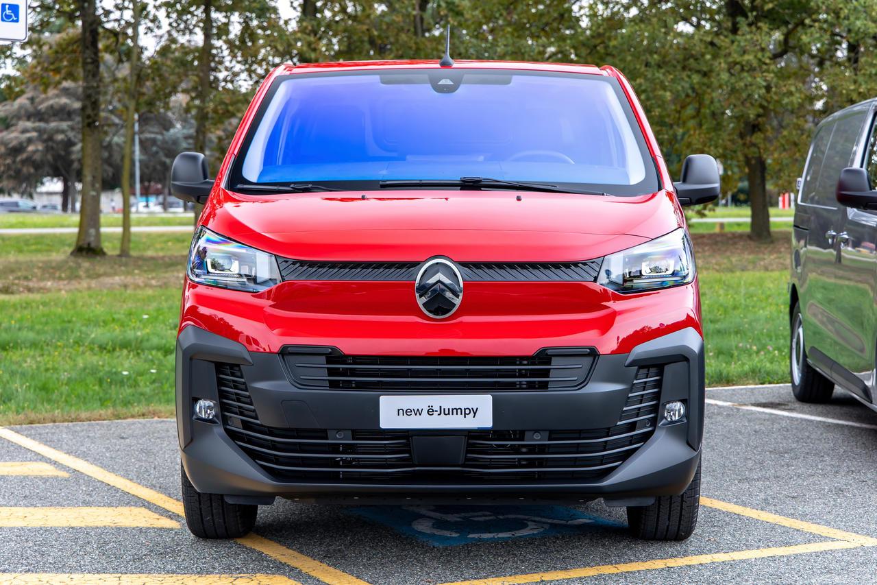 Diaporama et photos - Restylage et autonomie améliorée pour les ...