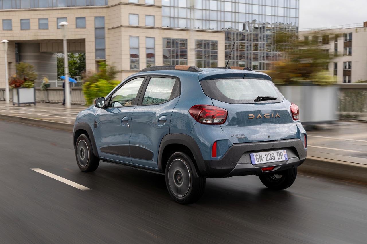 Photo 11 - dacia spring vue arriere - Essai Dacia Spring 45 et 65 ...