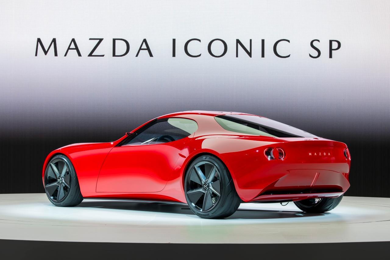 Mazda Iconic SP. Le concept annonciateur du futur MX-5 électrifié à ...