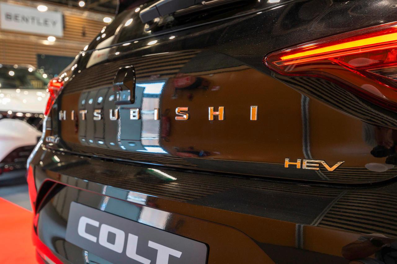 Un frétillement commercial à entretenir sur les stands des marques auto ...